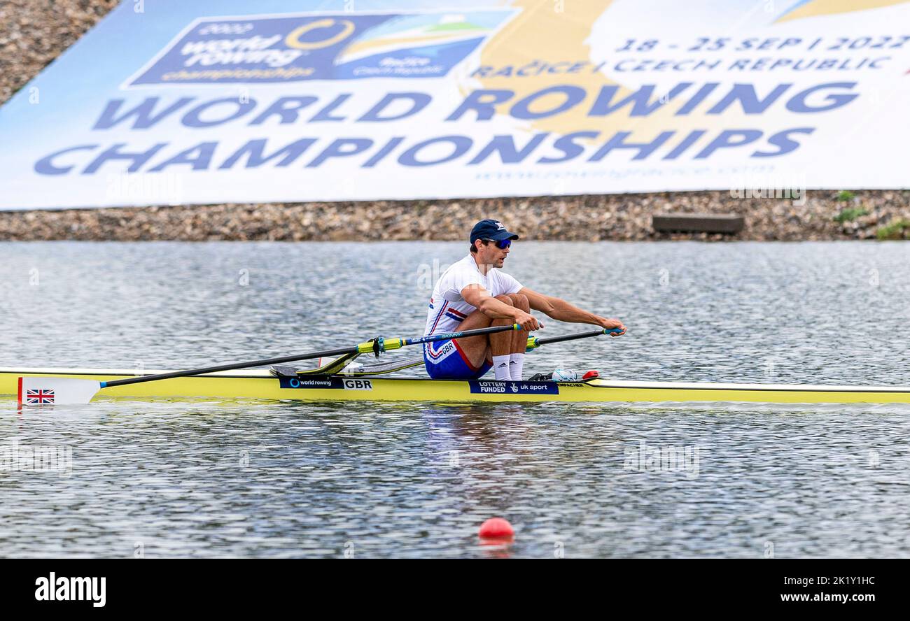 Graeme Thomas of Great Britain competing during Day 4 of the 2022 World ...