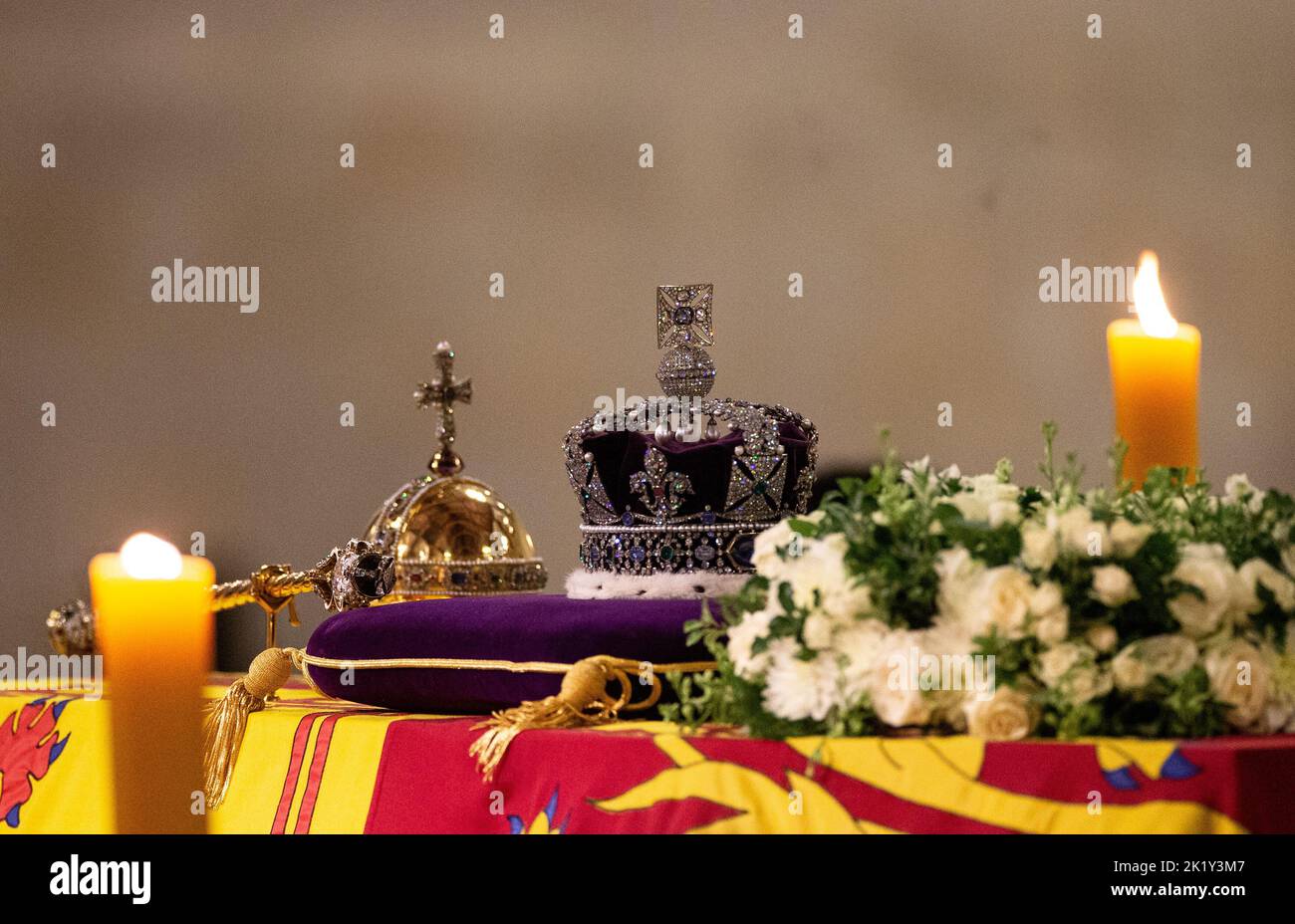 London, UK. 19 Sept, 2022. The coffin of Queen Elizabeth II with the ...