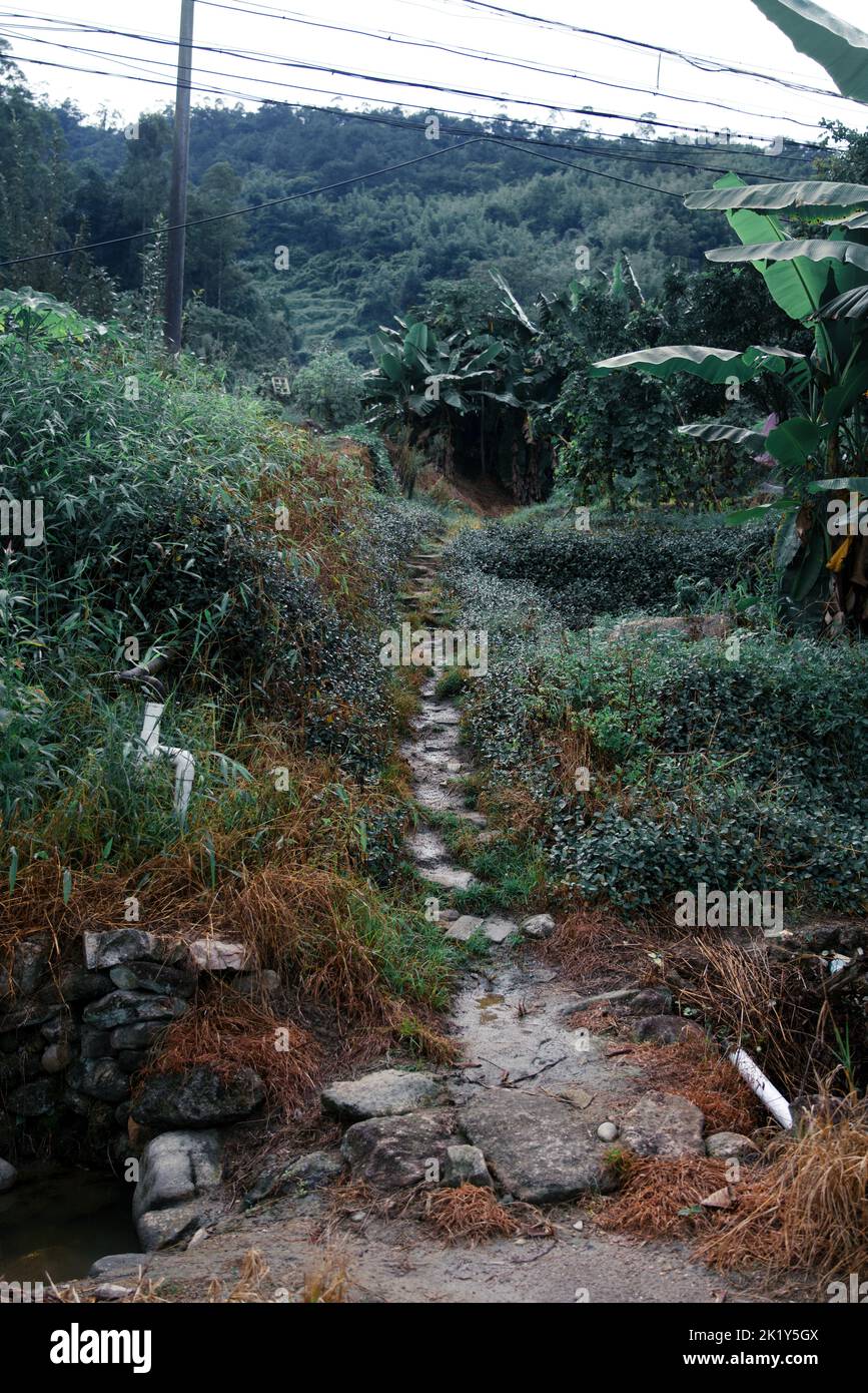 Mountain side village hi-res stock photography and images - Alamy