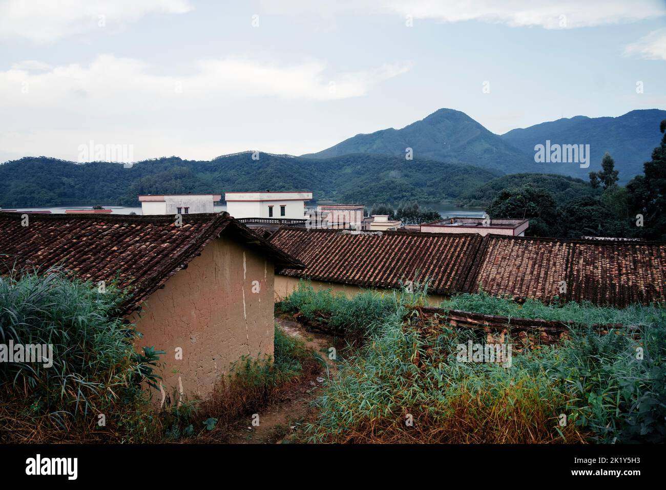 Mountain side village hi-res stock photography and images - Alamy