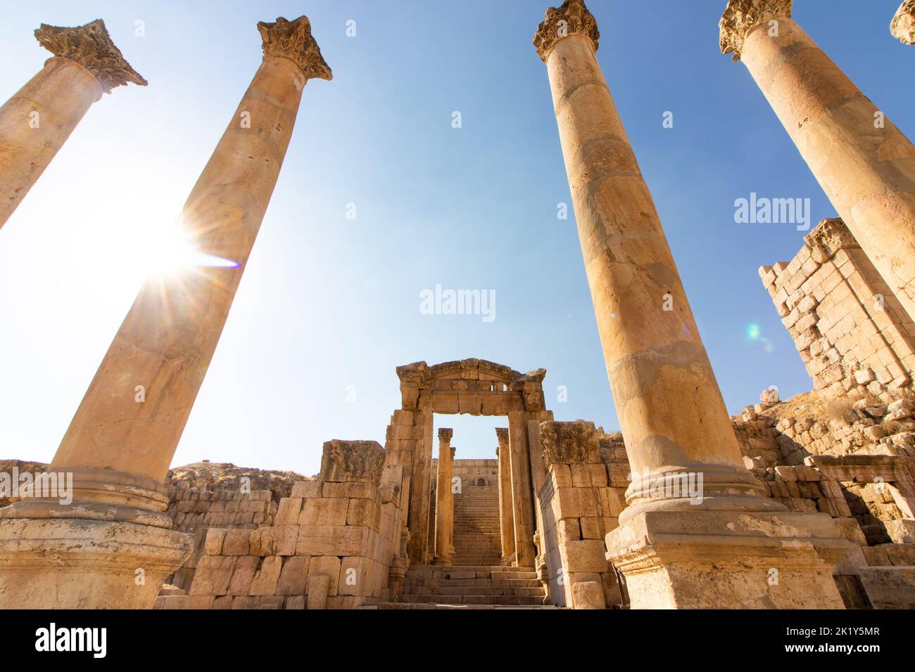 Frontal view of a roman temple in Jerash, Jordan Stock Photo - Alamy