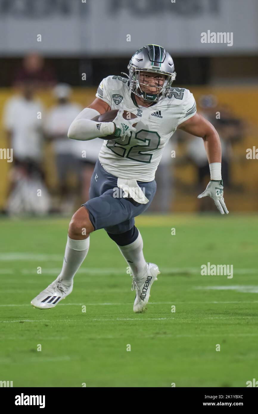 Eastern Michigan Eagles running back Tanner Knue (22) breaks off a long run for a first down ...