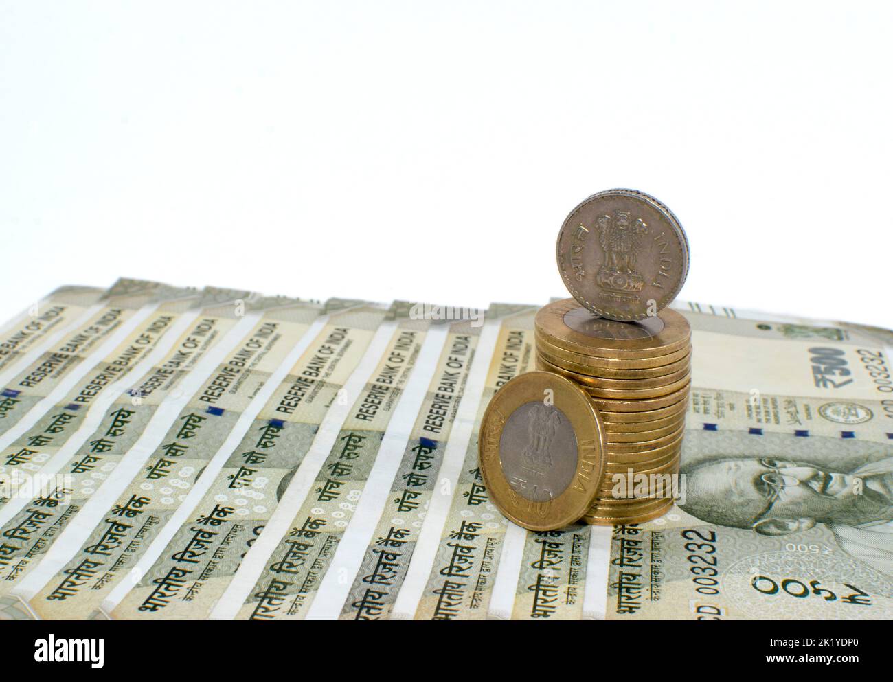 10 rupee currency note hi-res stock photography and images - Alamy