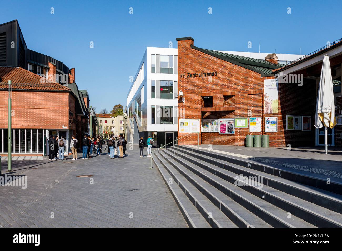 Canteen building hi-res stock photography and images - Alamy