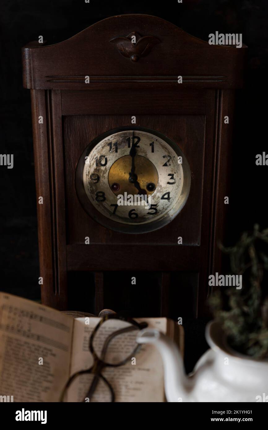 Old Antique clock. Symbol of passing time Stock Photo - Alamy