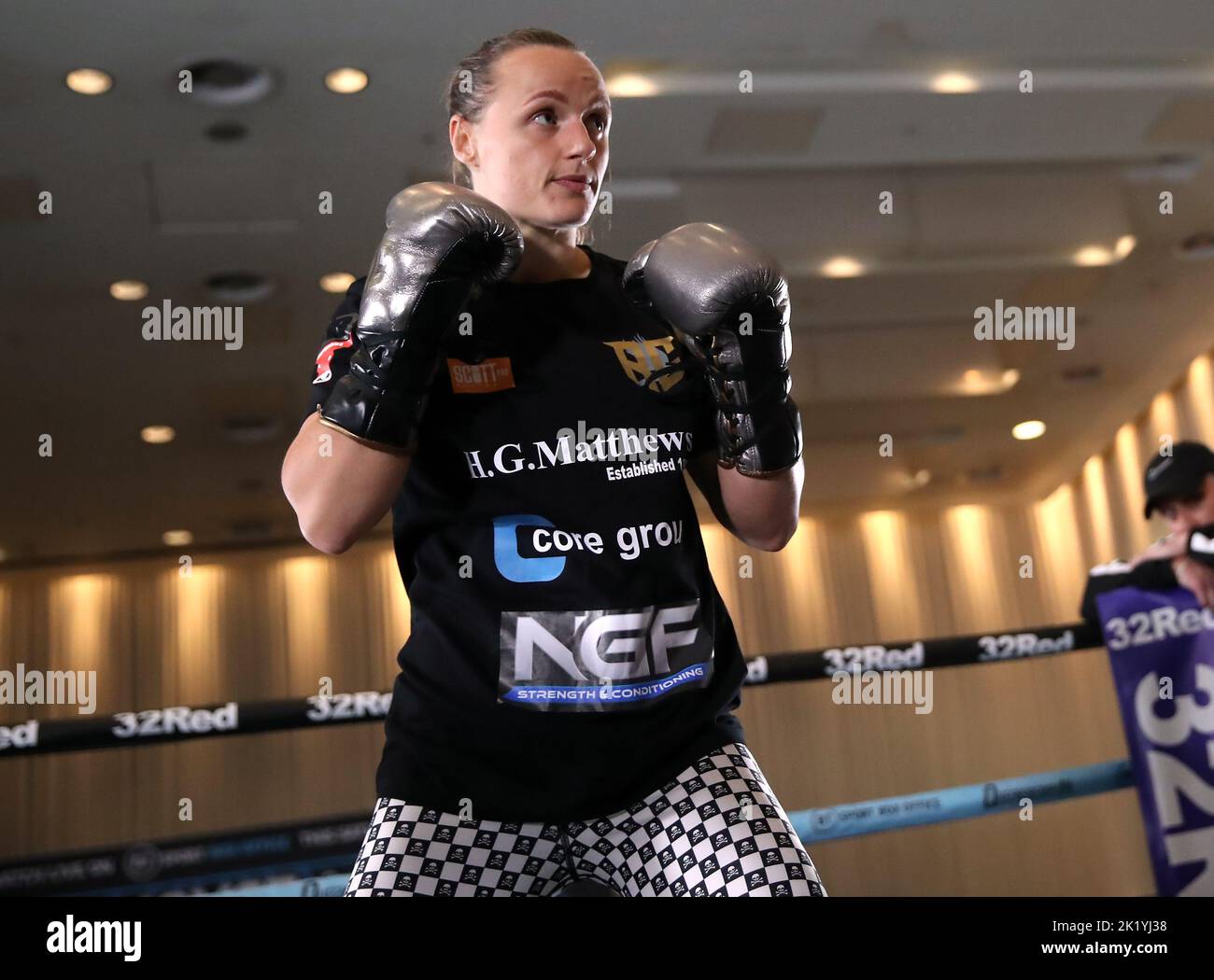 Raven chapman hi-res stock photography and images - Alamy