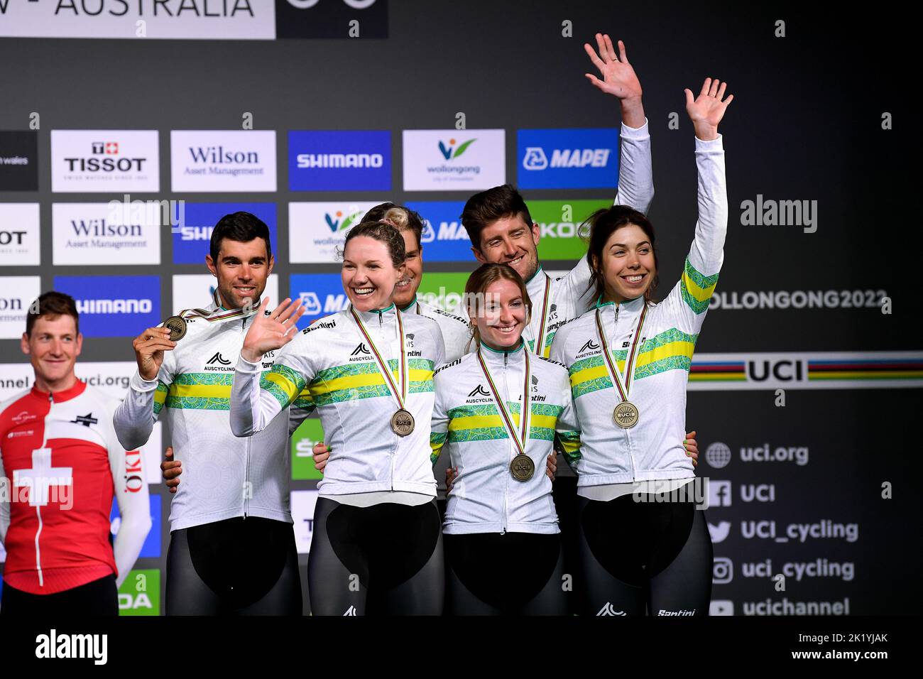 WOLLONGONG, AUSTRALIA - SEPTEMBER 21: Bronze medalists Michael Matthews ...