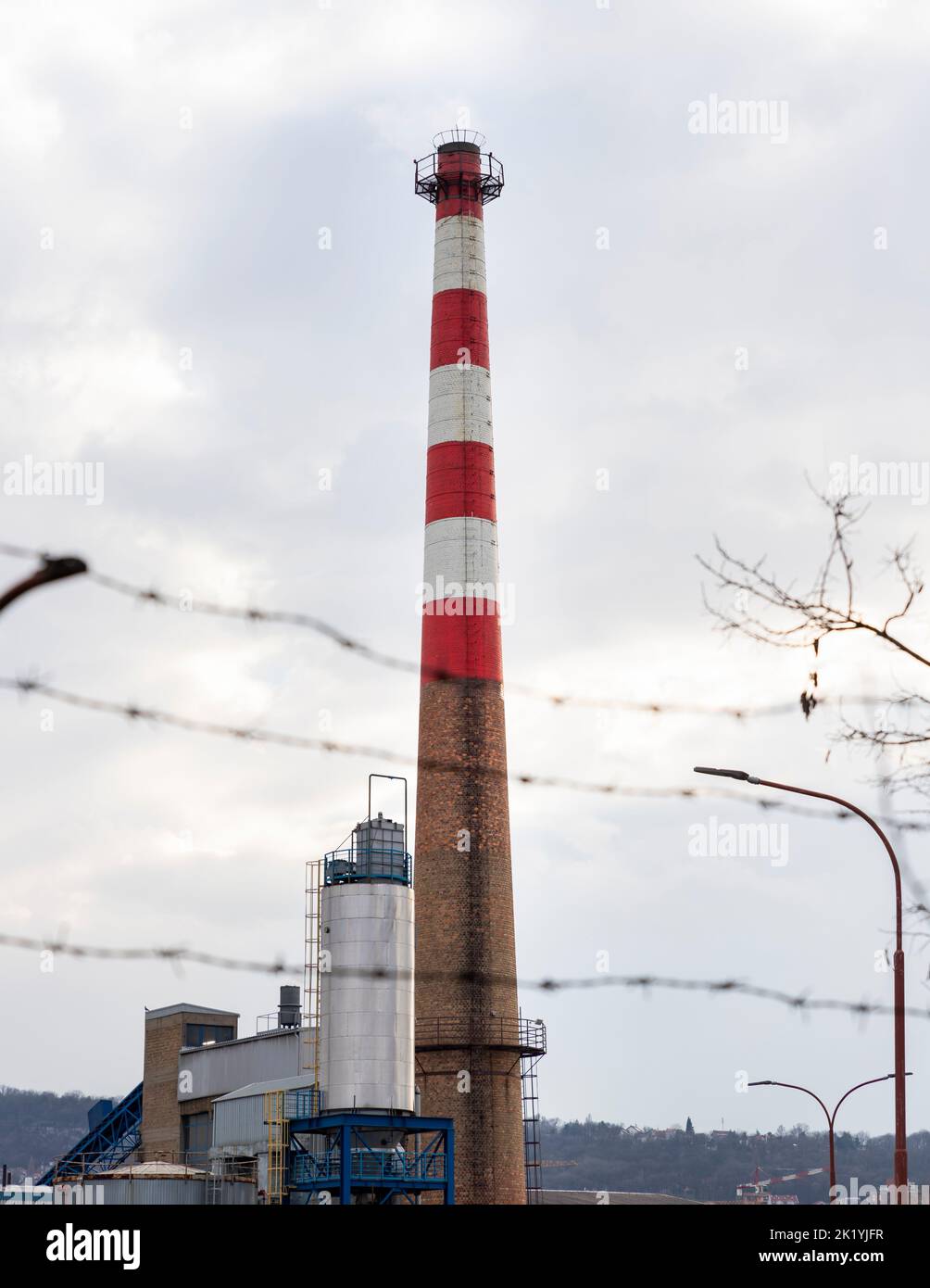 Emision industrial hi-res stock photography and images - Alamy