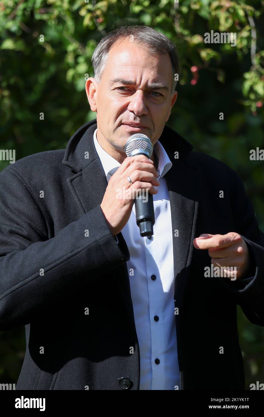 Weimar, Germany. 21st Sep, 2022. Peter Kleine (non-party), Lord Mayor ...