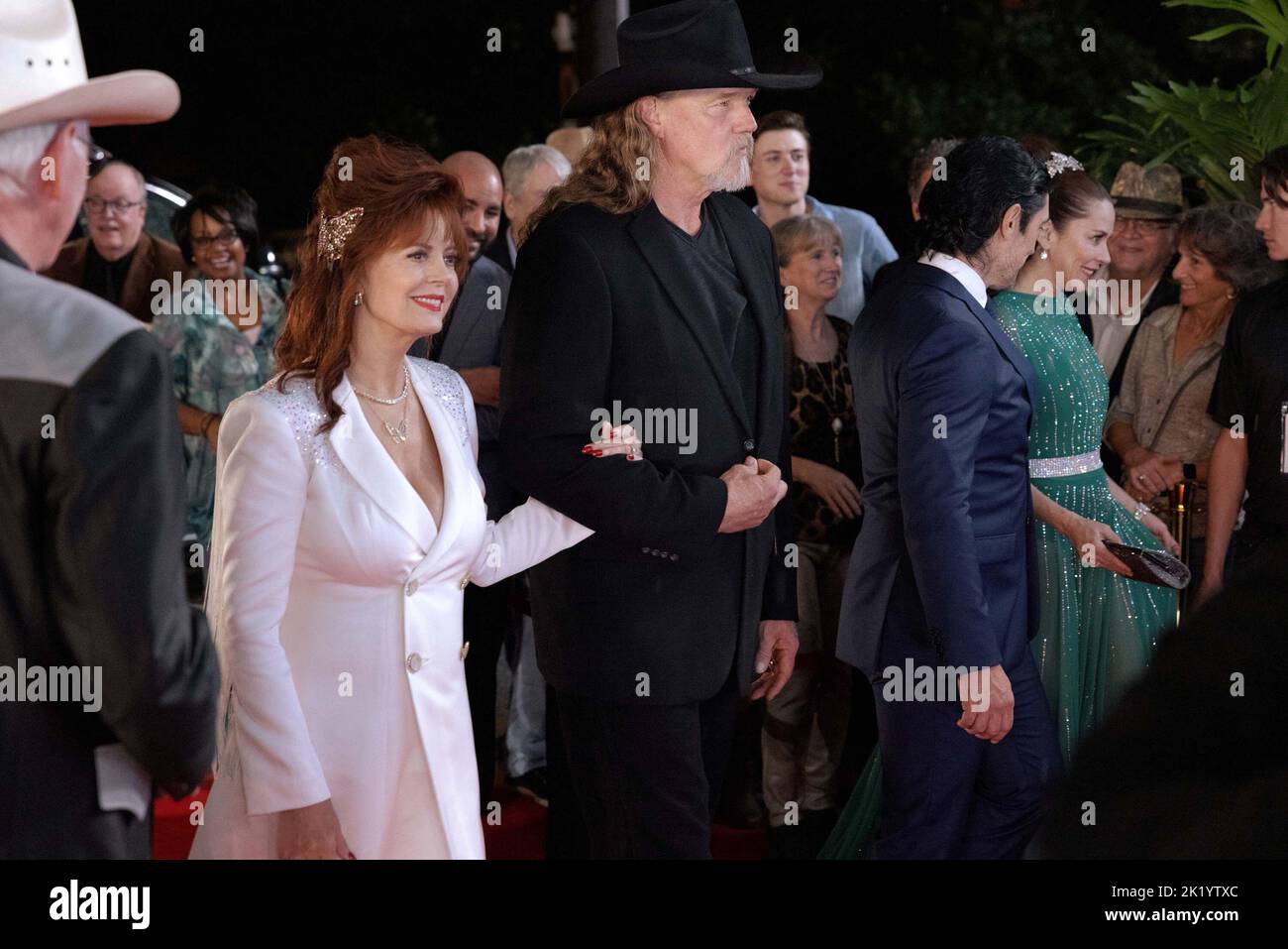 MONARCH, front center from left: Susan Sarandon, Trace Adkins, 'Stop At ...