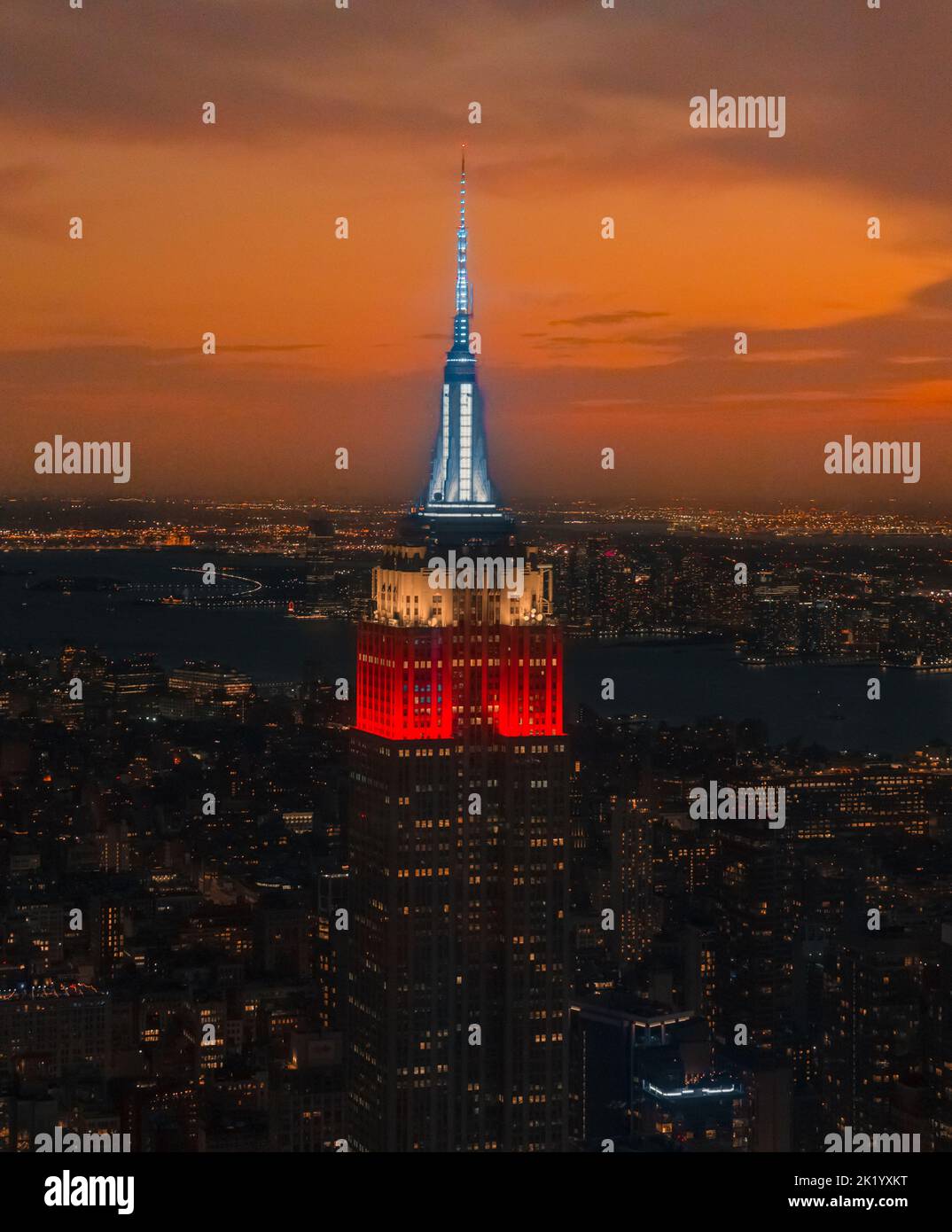 Beautiful red orange colors hi-res stock photography and images - Alamy