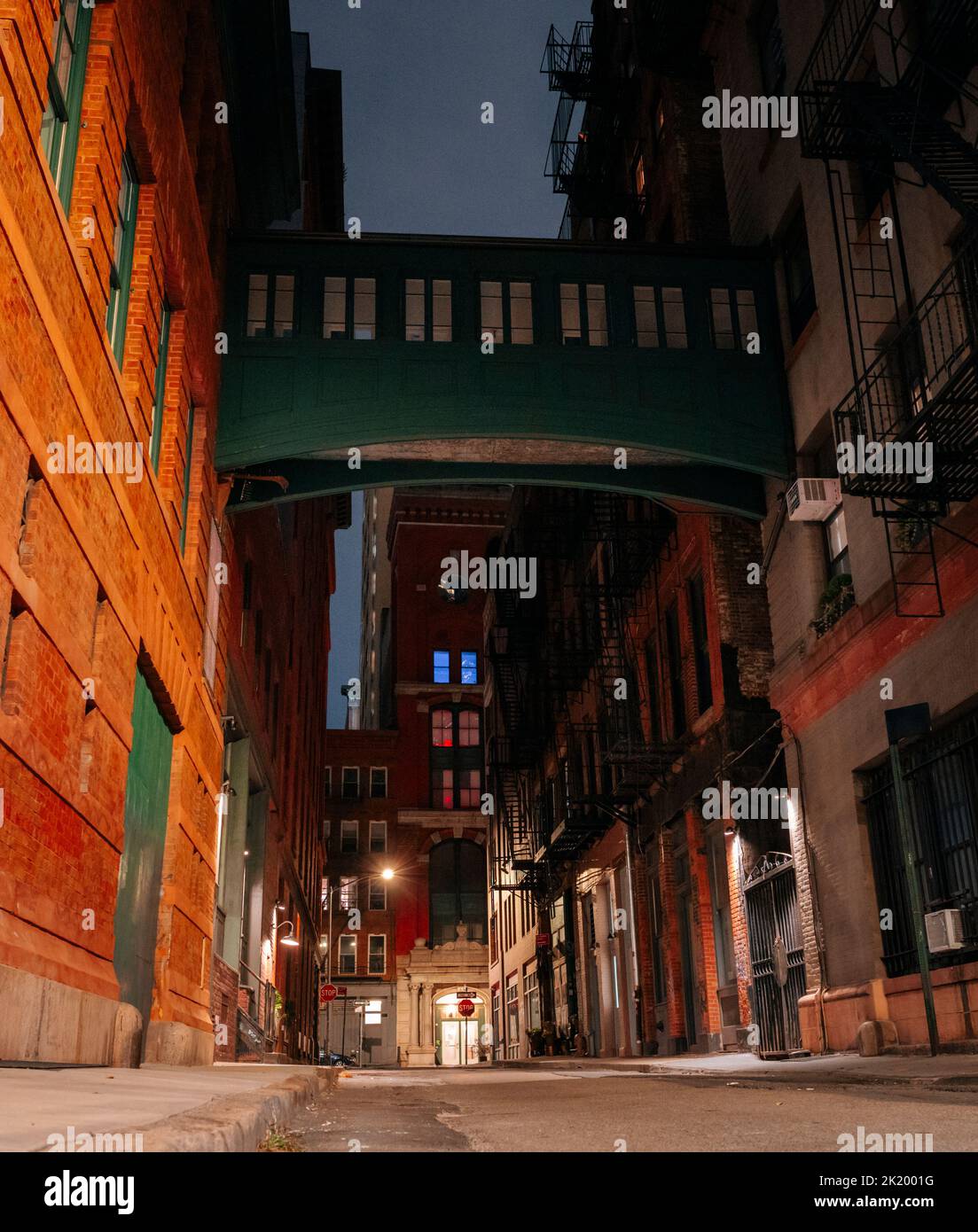 old street Tribeca new York city night Stock Photo - Alamy