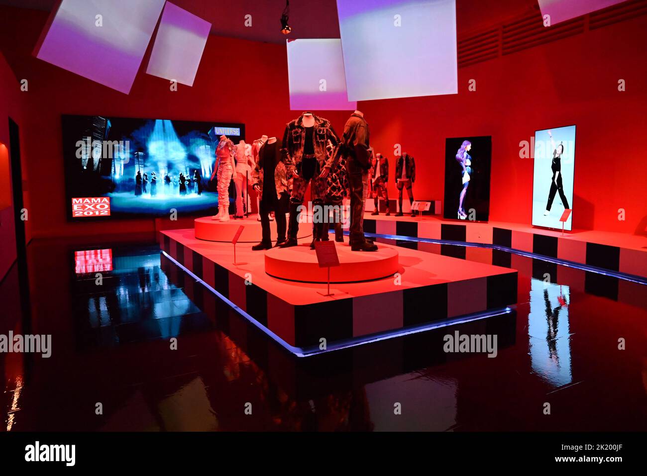 Hallyu ! The Korean Wave (24 September 2022 -25 June 2023 ) vam.ac.uk ...