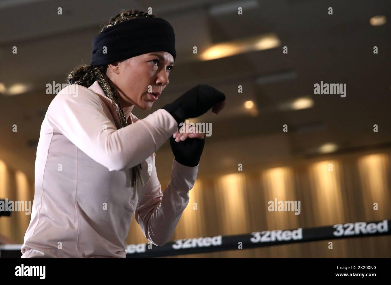 Sarah mahfoud hi-res stock photography and images - Alamy