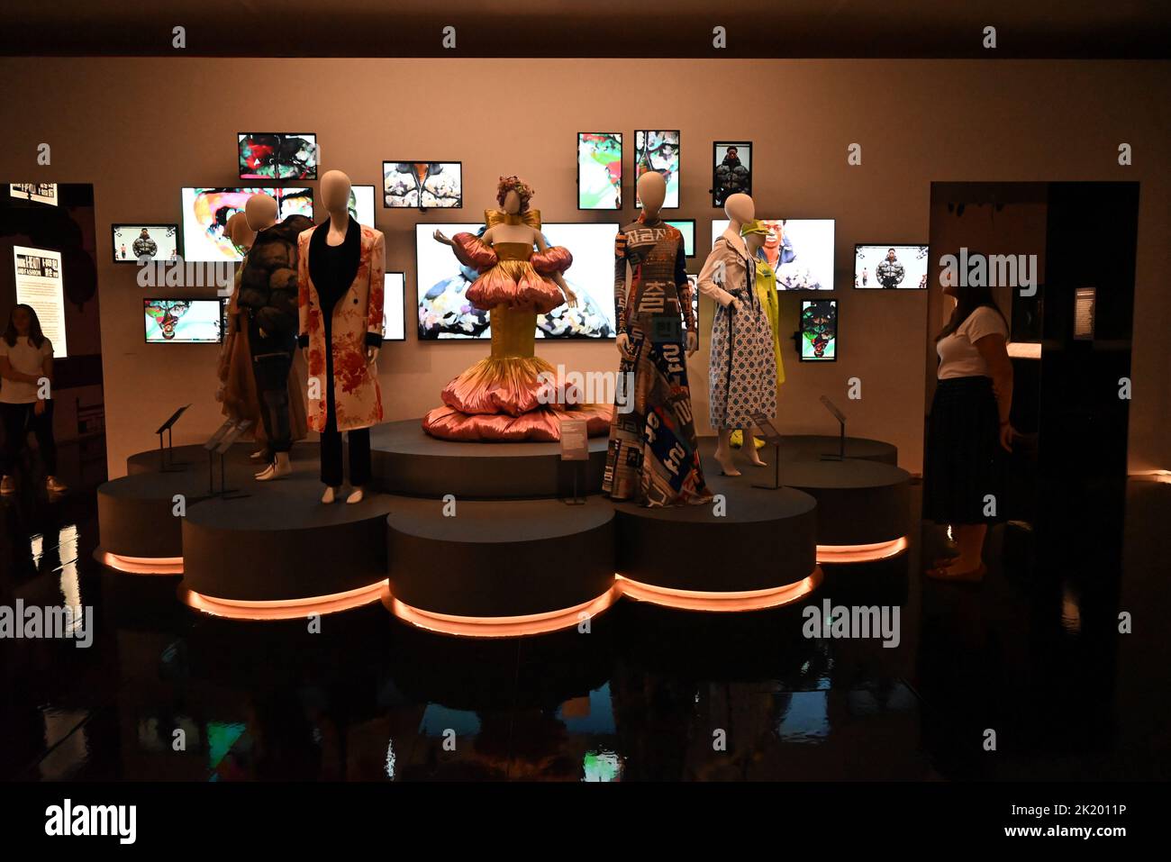 Hallyu ! The Korean Wave (24 September 2022 -25 June 2023 ) vam.ac.uk ...