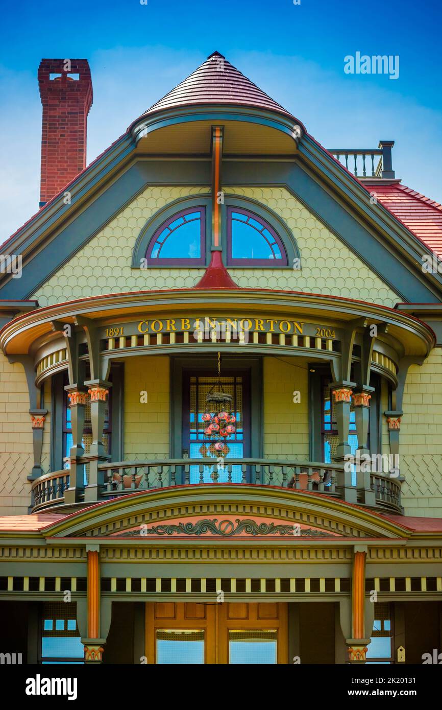 Place of residences hi-res stock photography and images - Alamy