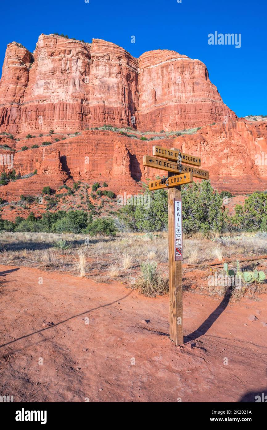 A description board for the trails in Sedona, Arizona Stock Photo - Alamy
