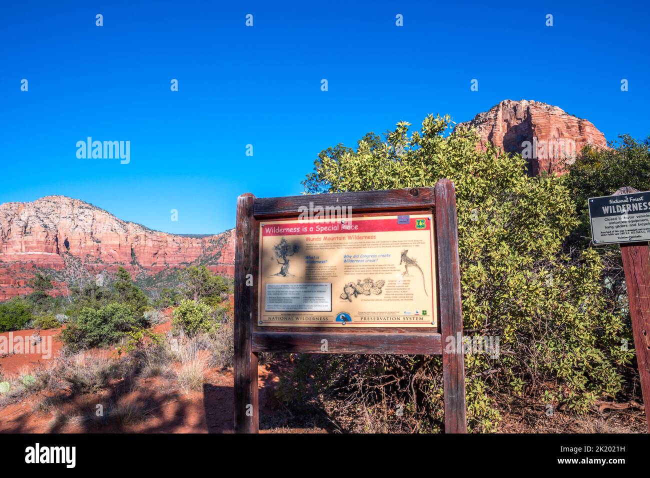 Coconino national forest sign hi-res stock photography and images - Alamy