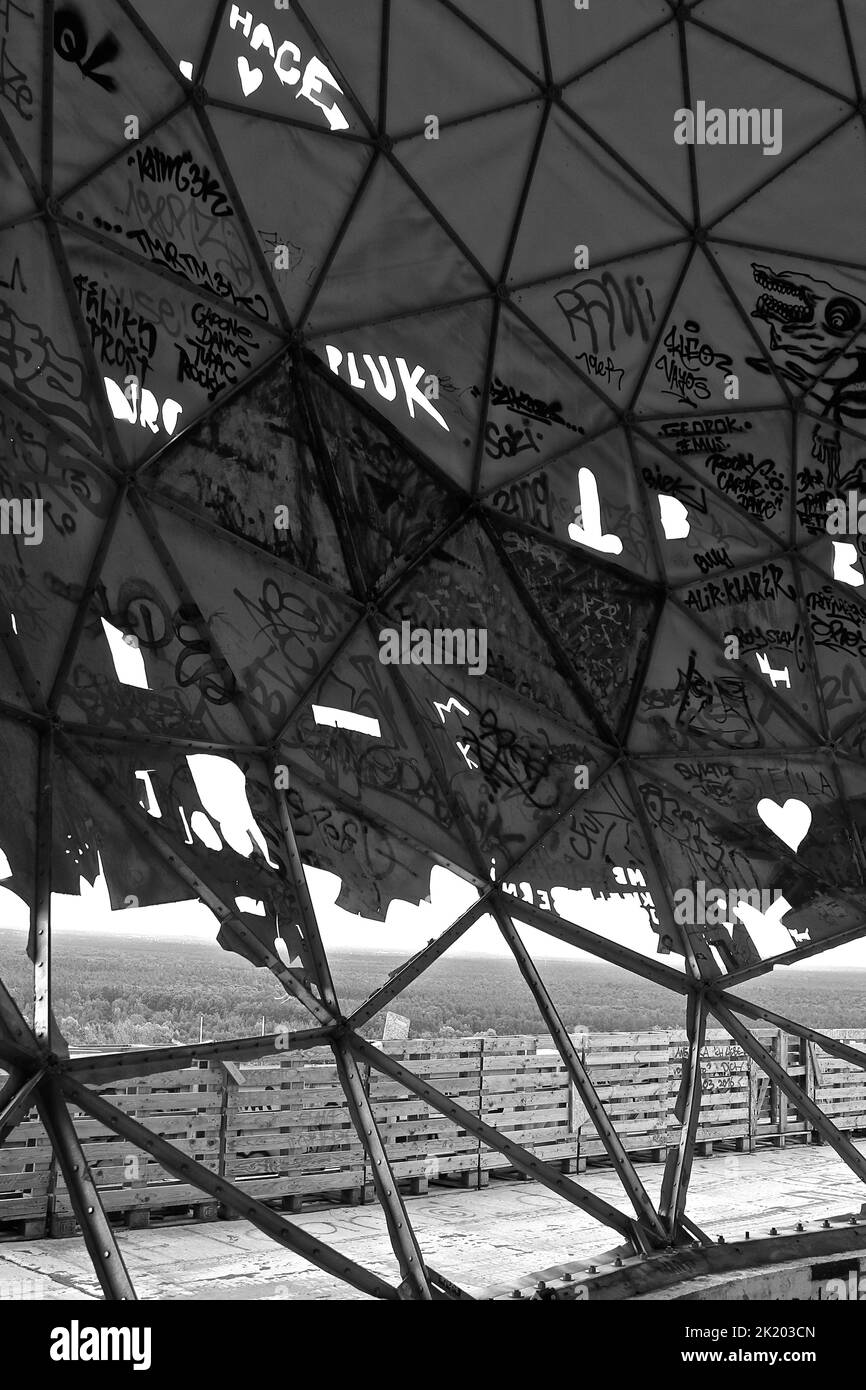 Geometry in Black and White Stock Photos & Images - Alamy