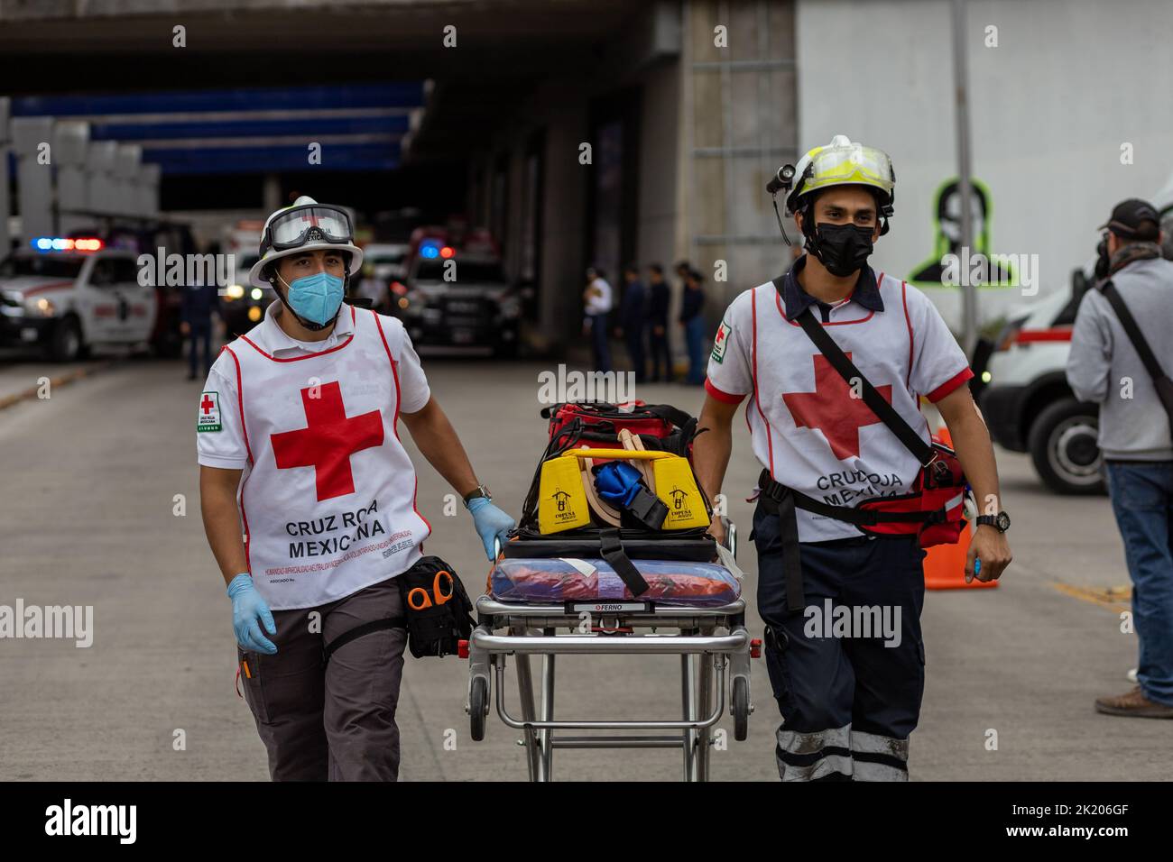 Emergency forces participated in a drill at the Juárez-Serdán road ...