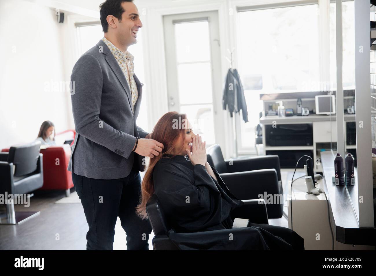 Nervous customer in hair salon hi-res stock photography and images - Alamy