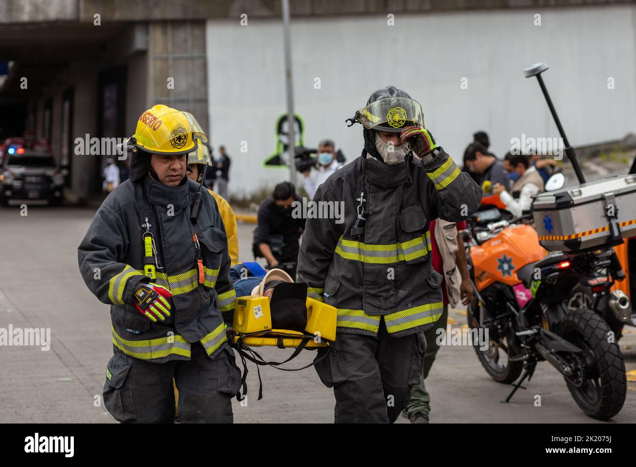 Emergency forces participated in a drill at the Juárez-Serdán road ...