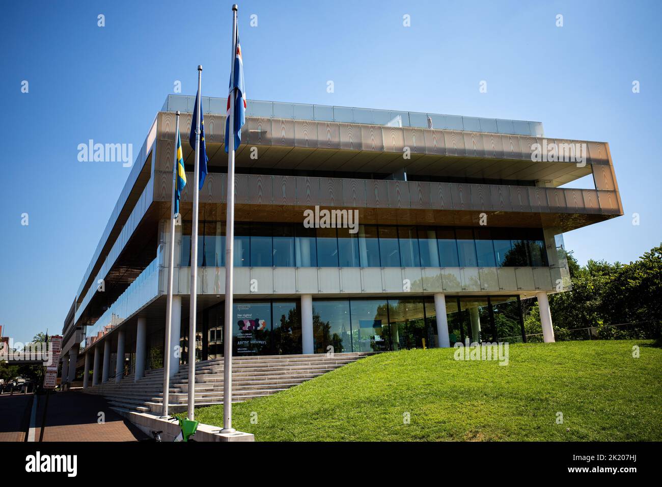 Modern architecture house usa hi-res stock photography and images - Alamy