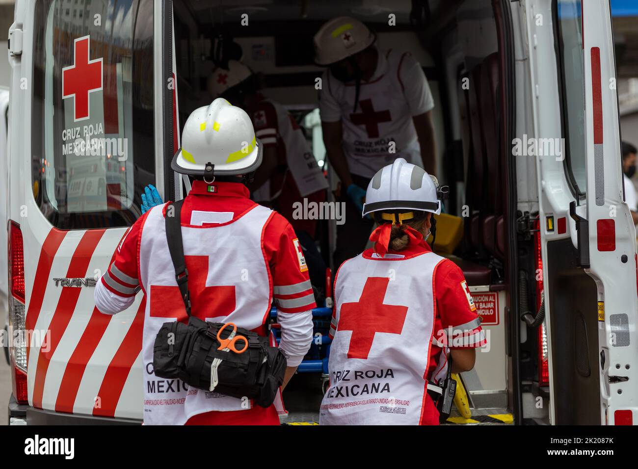 Emergency forces participated in a drill at the Juárez-Serdán road ...