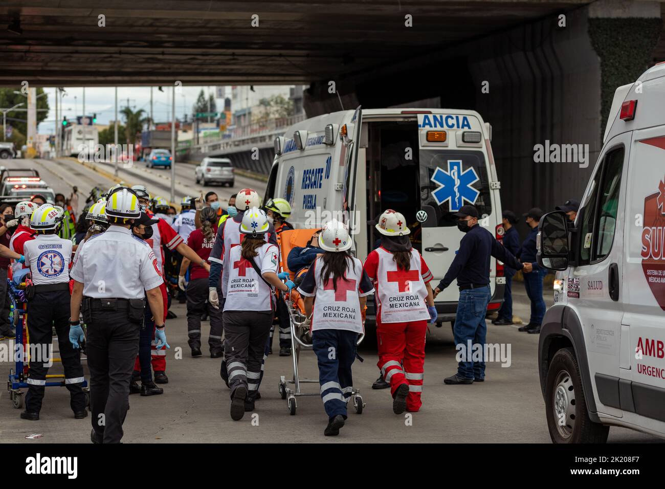 Emergency forces participated in a drill at the Juárez-Serdán road ...