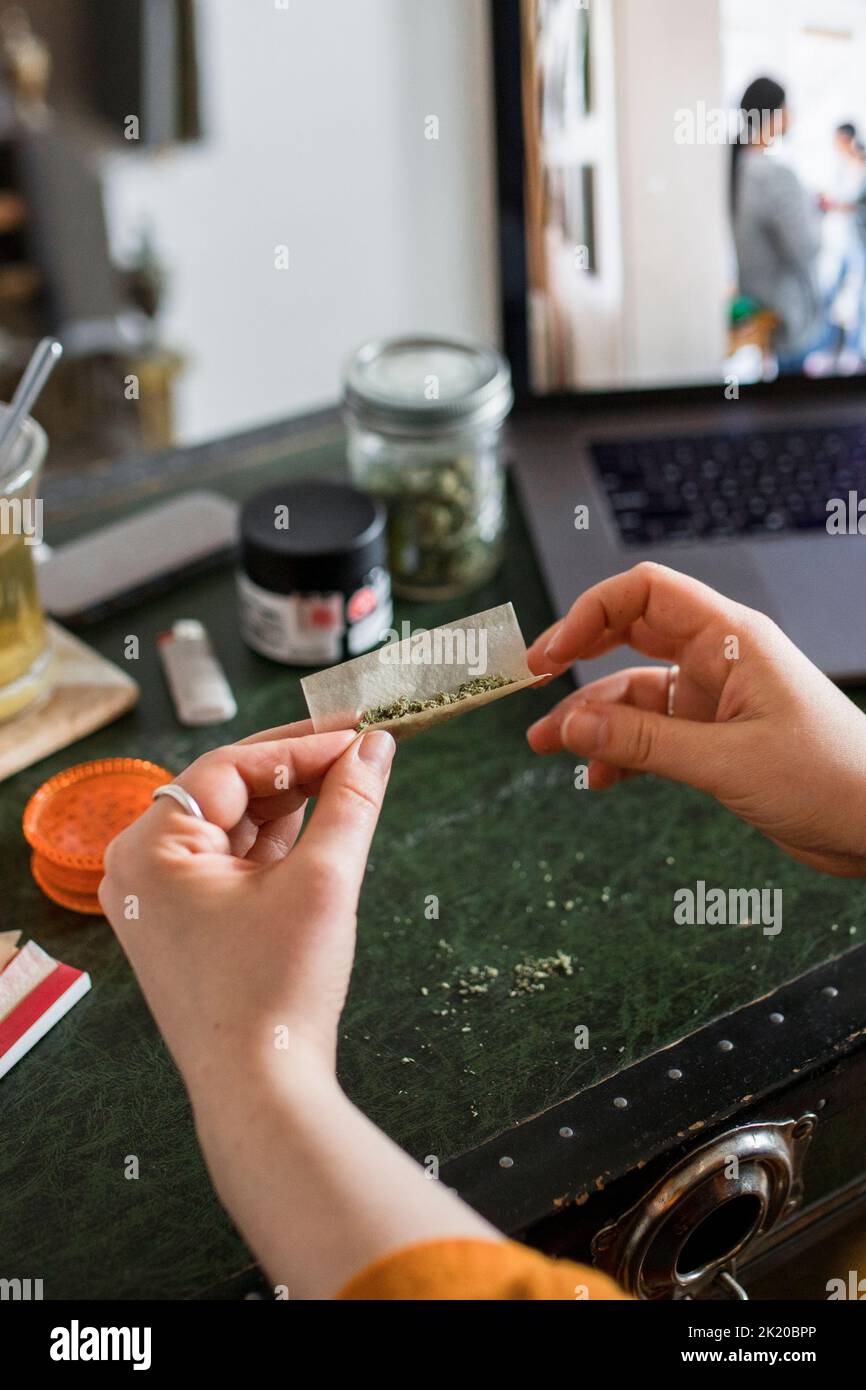 Joint life hi-res stock photography and images - Alamy