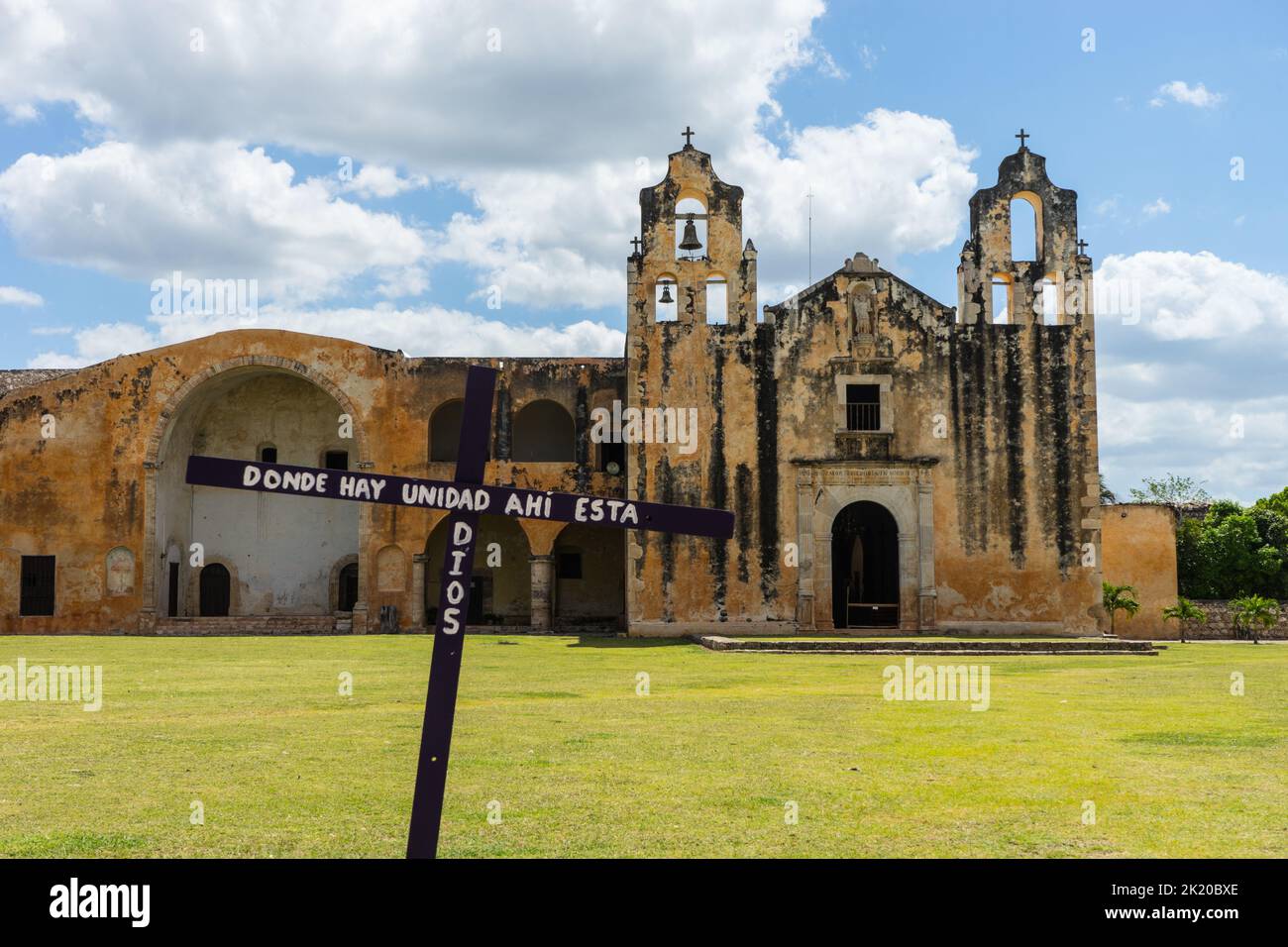 Parroquia y exconvento de san miguel arcangel hi-res stock photography ...