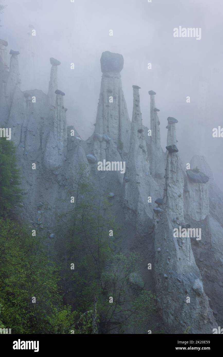 Earth pyramids of Platten (Erdpyramiden - Piramidi di Plata) near ...