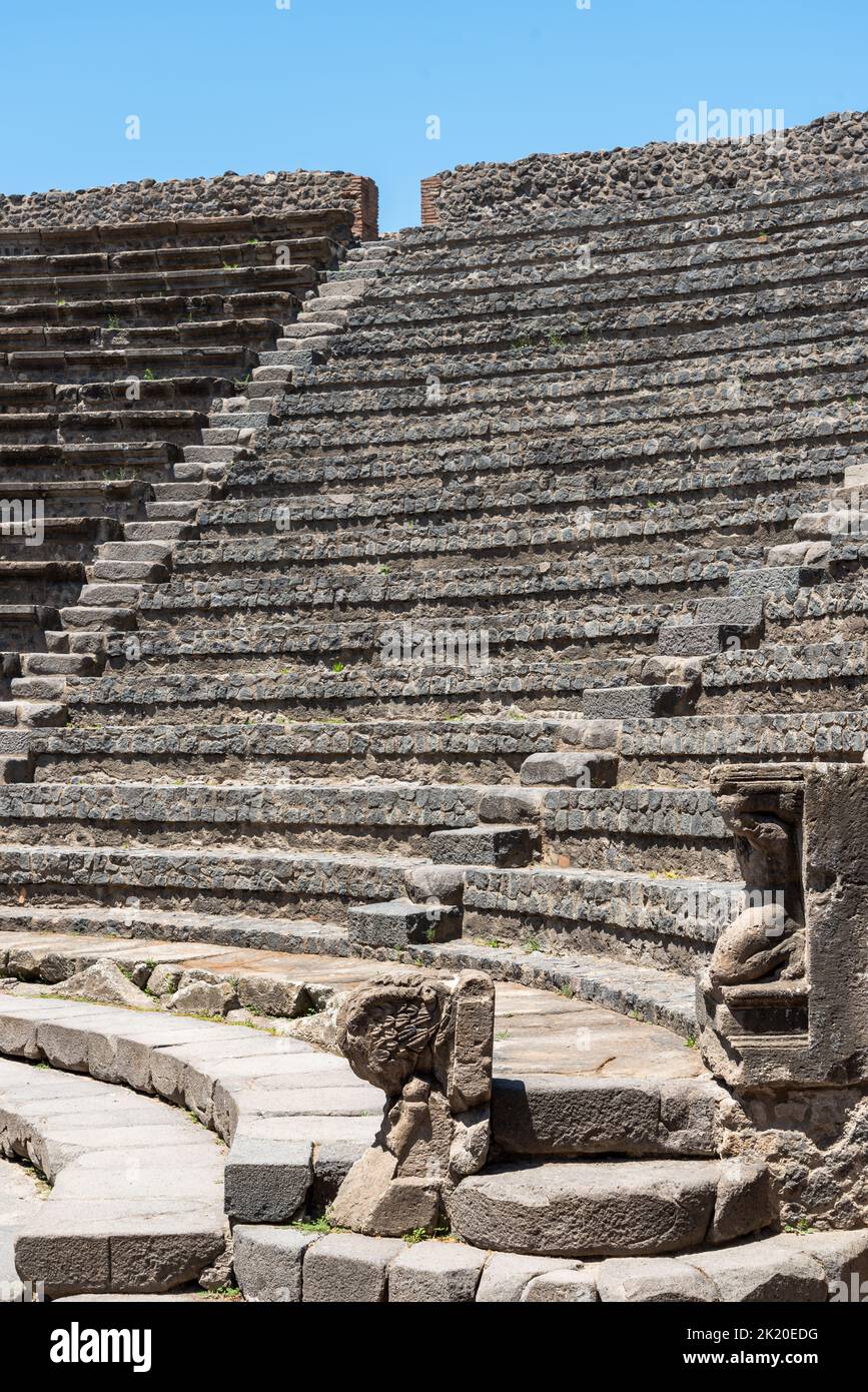Small roman amphitheater hi-res stock photography and images - Alamy