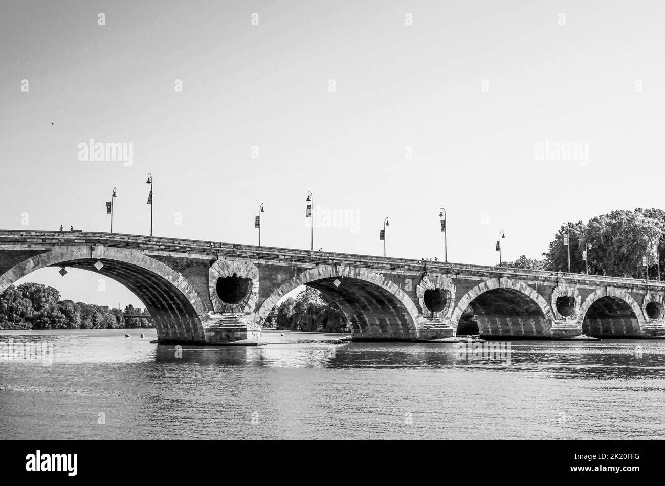 Pont Neuf, in black and white, Toulouse, France Stock Photo - Alamy
