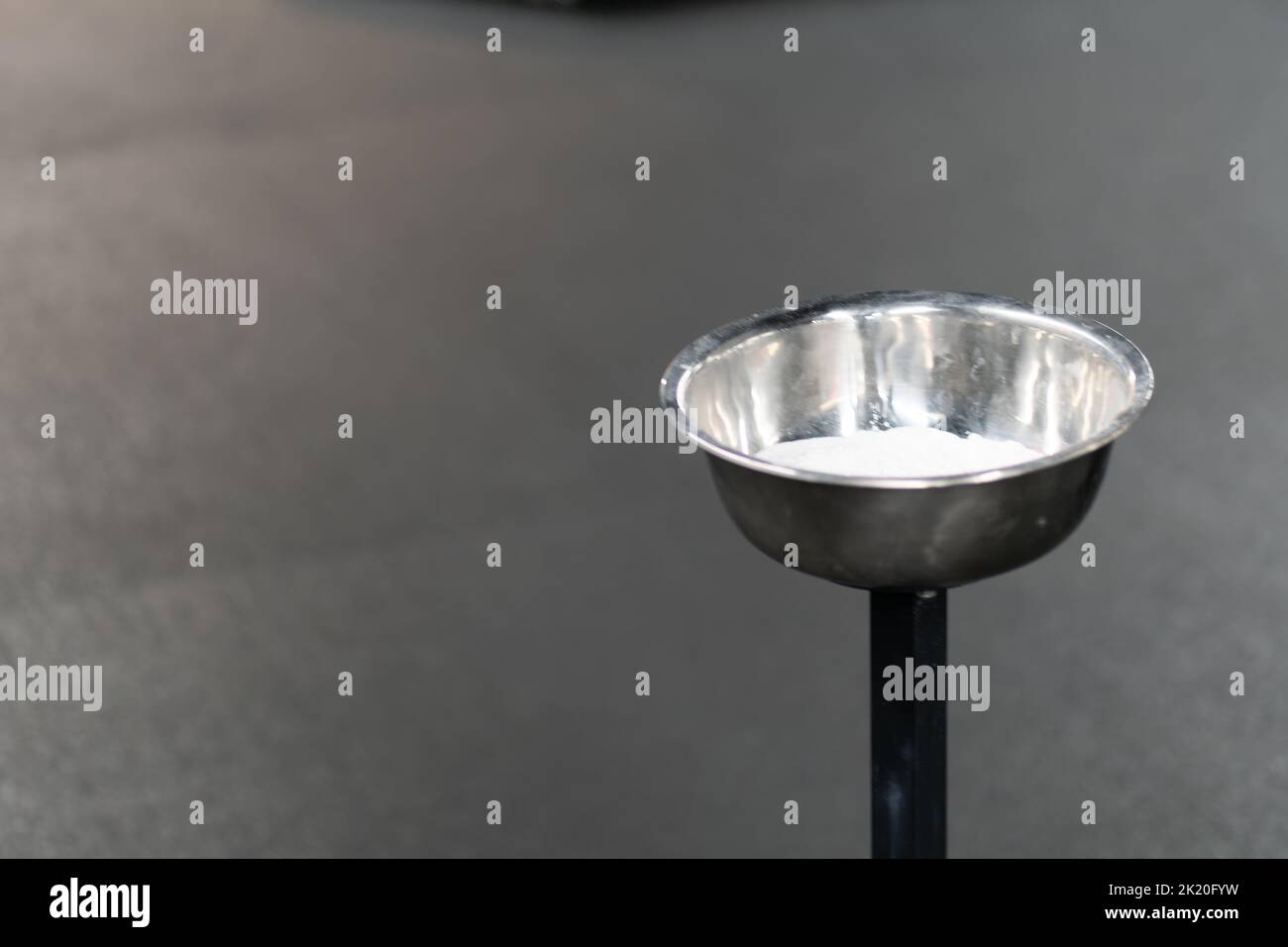 White climbing magnesium sport powder fitness chalk training equipment ...