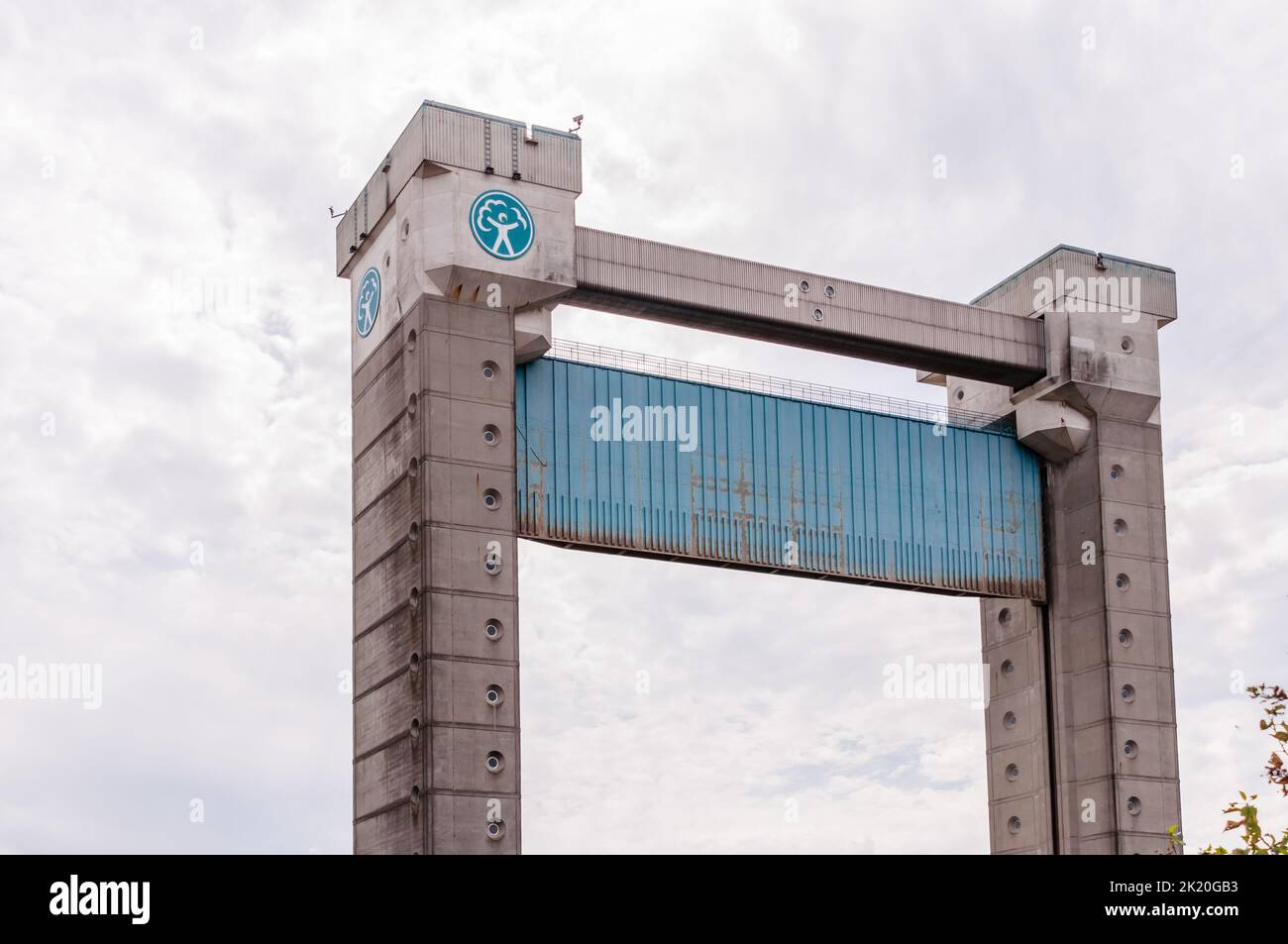 The Barking Barrier, on Barking Creek at the confluence of the River ...
