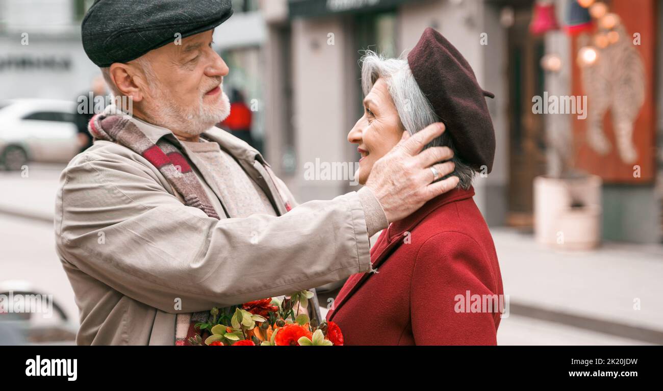 Elderly senior love couple. Old retired man woman together on romantic ...