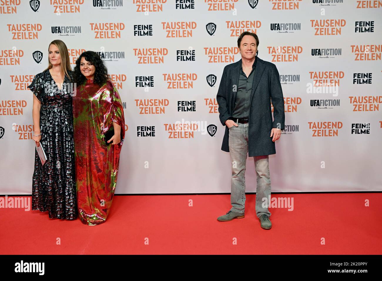 Munich, Germany. 21st Sep, 2022. Performer Marie Burchard, (l-r ...