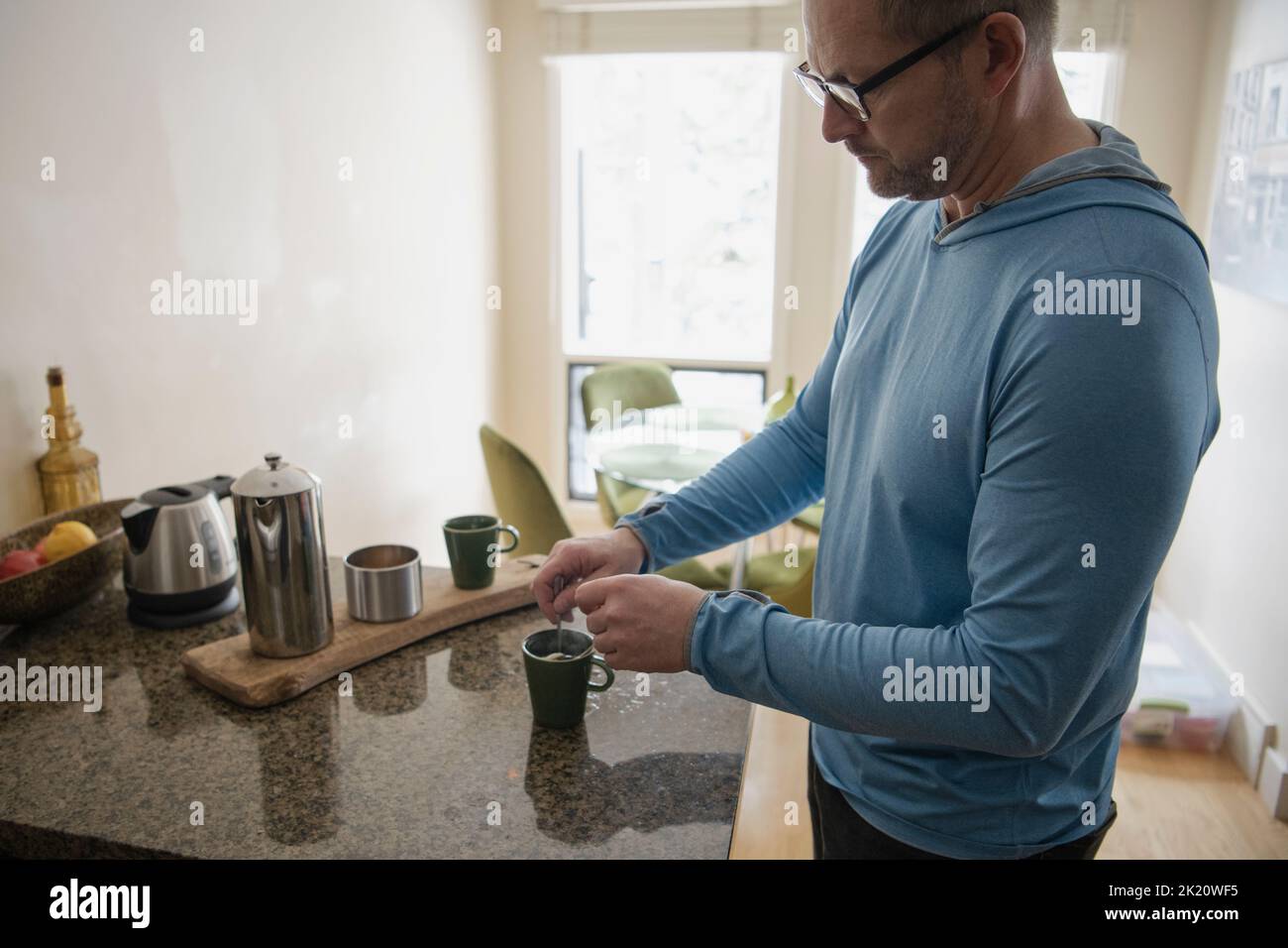 Tea in the making hi-res stock photography and images - Alamy