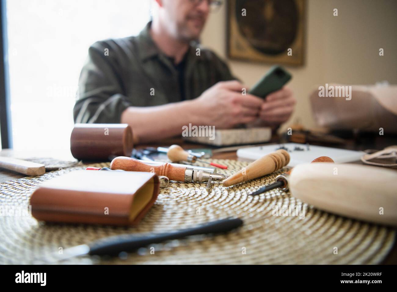 Crafting table hi-res stock photography and images - Alamy
