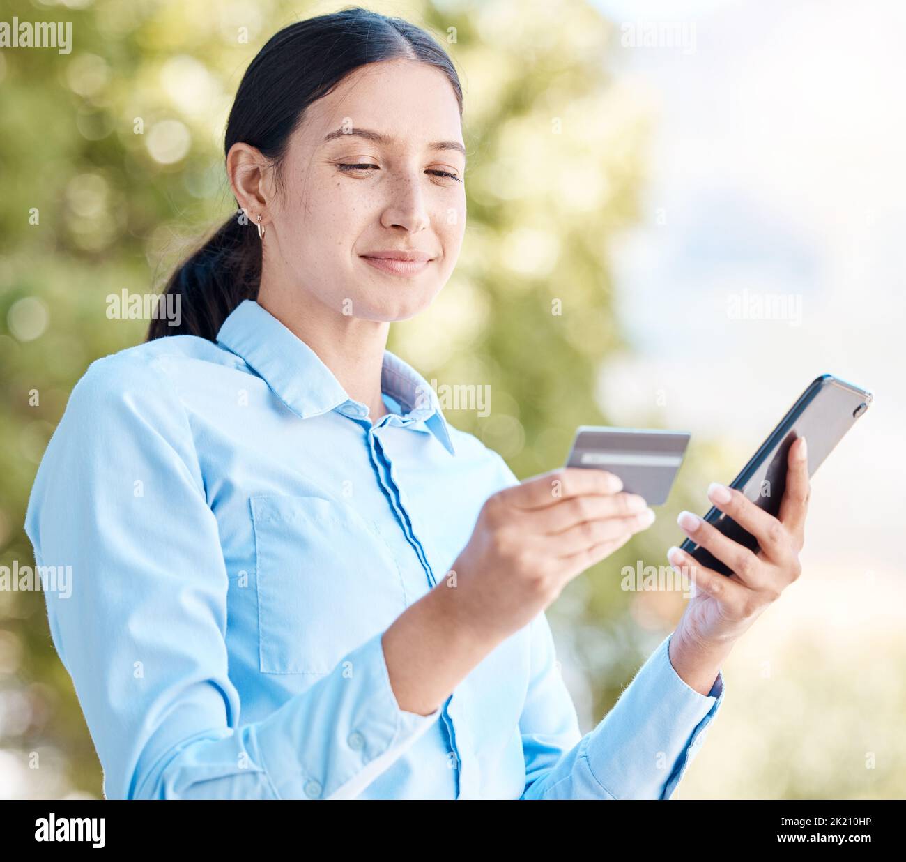 5g ecommerce hi-res stock photography and images - Alamy