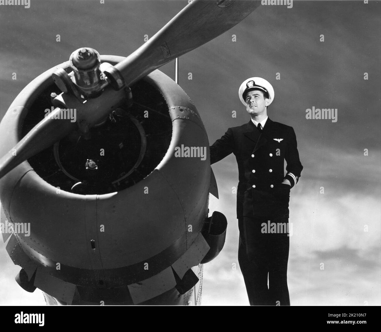 ERROL FLYNN in DIVE BOMBER 1941 director MICHAEL CURTIZ screenplay ...