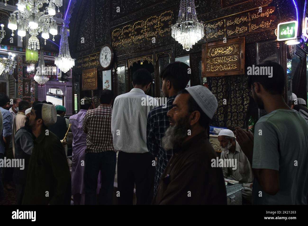 Hazrat sultanul aarifeen sheikh hamza makhdoom sahib hi-res stock ...