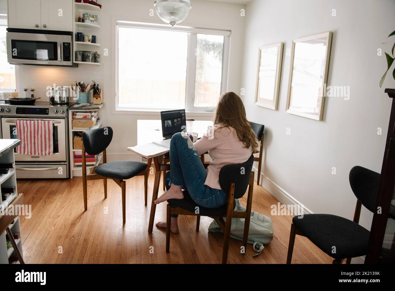 School dining table hi-res stock photography and images - Alamy