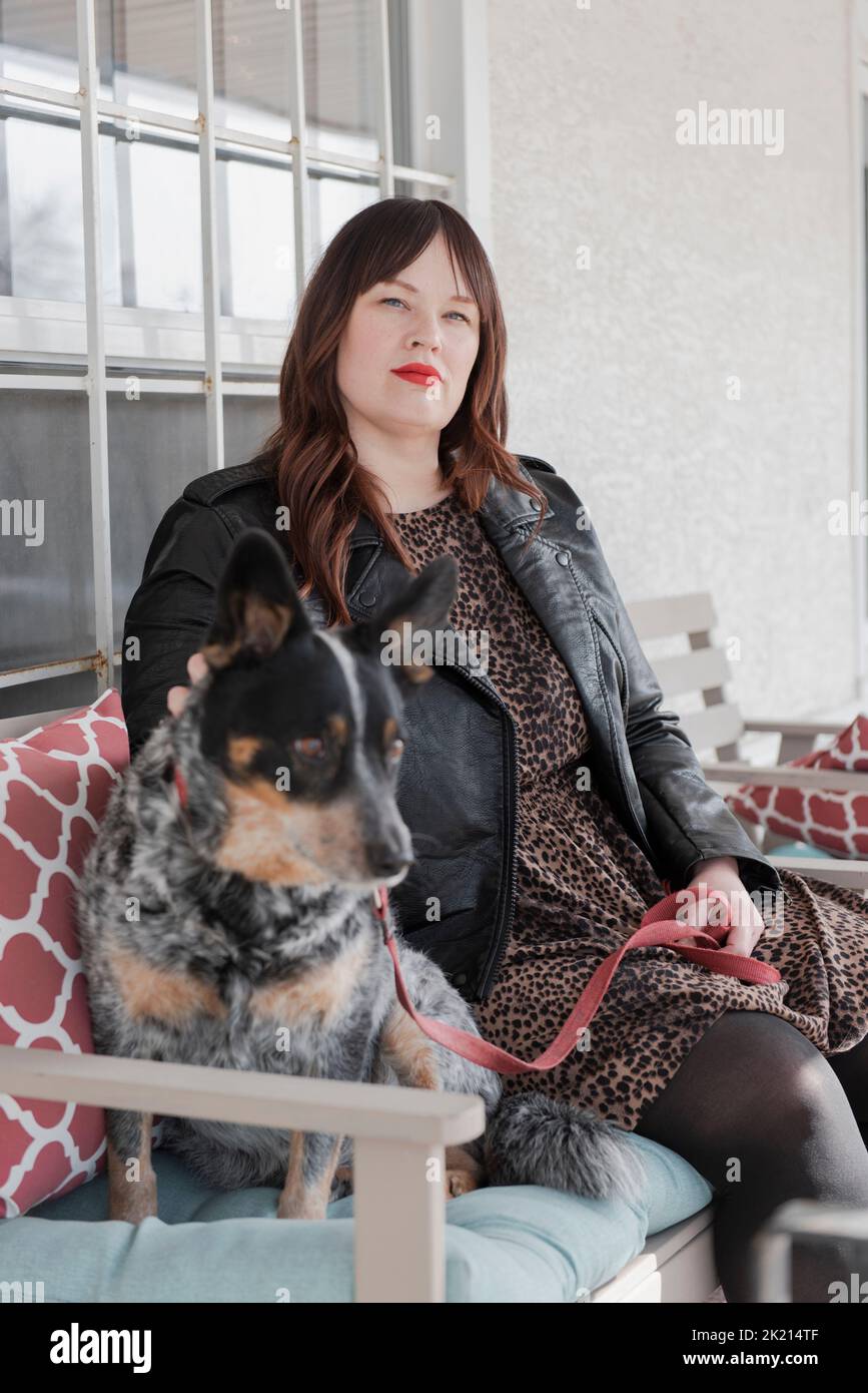 Woman dog leash hi-res stock photography and images - Alamy