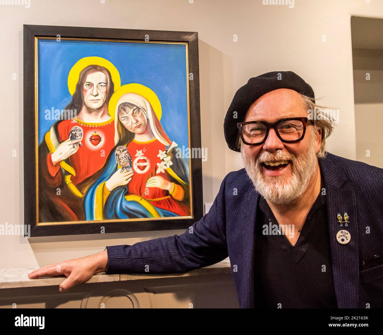 Harrogate, 21th September 2022. Jim Moir, aka Vic Reeves, posing with ...