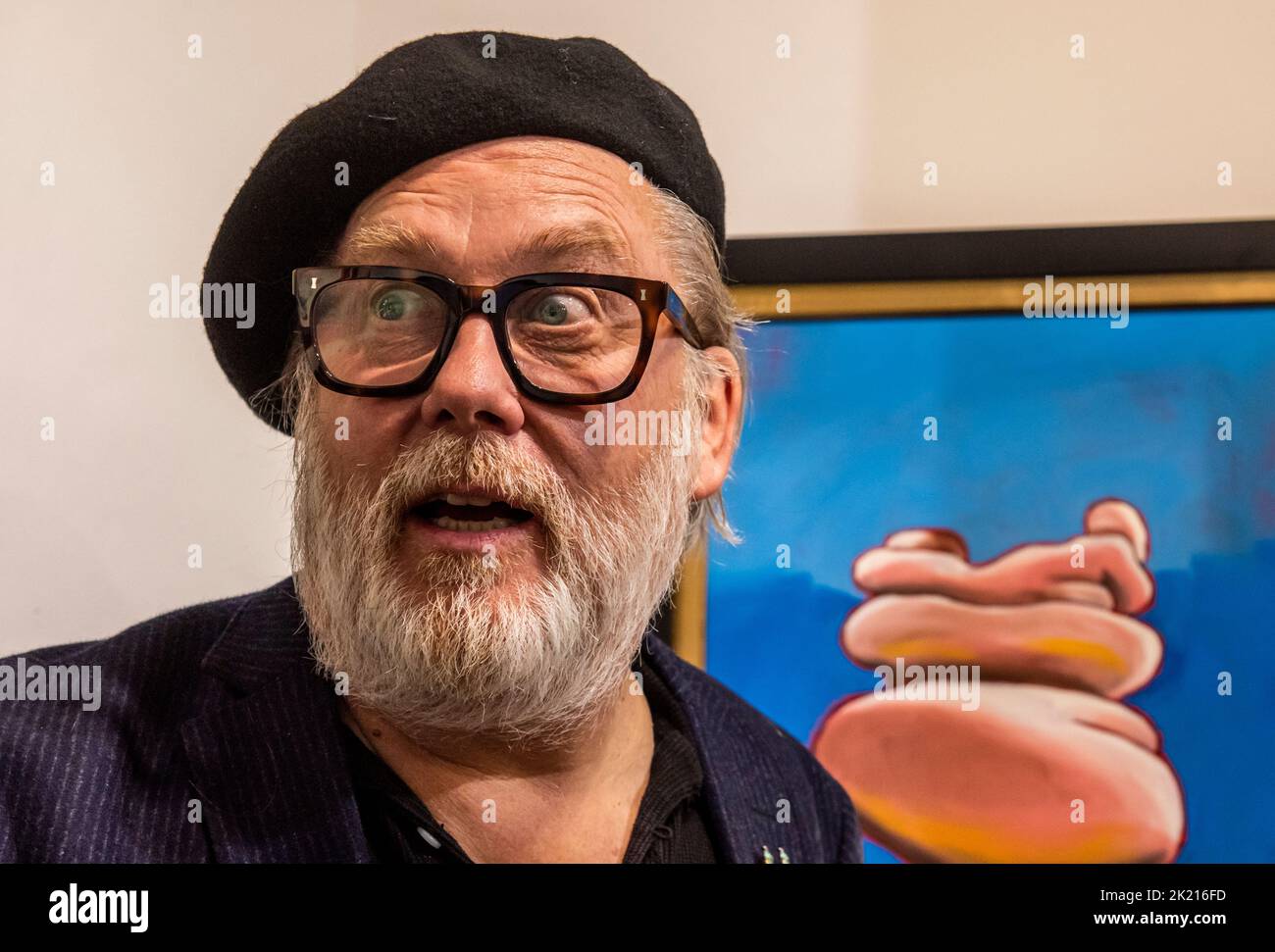 Harrogate, 21th September 2022. Jim Moir, aka Vic Reeves, posing with ...