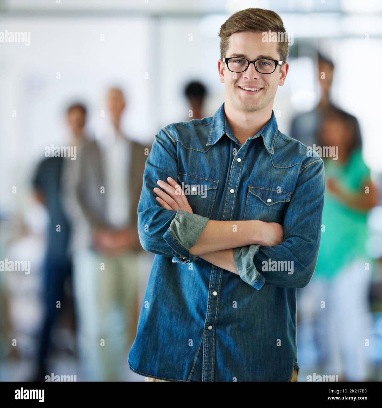 Theres no work without teamwork. business colleagues in the office ...