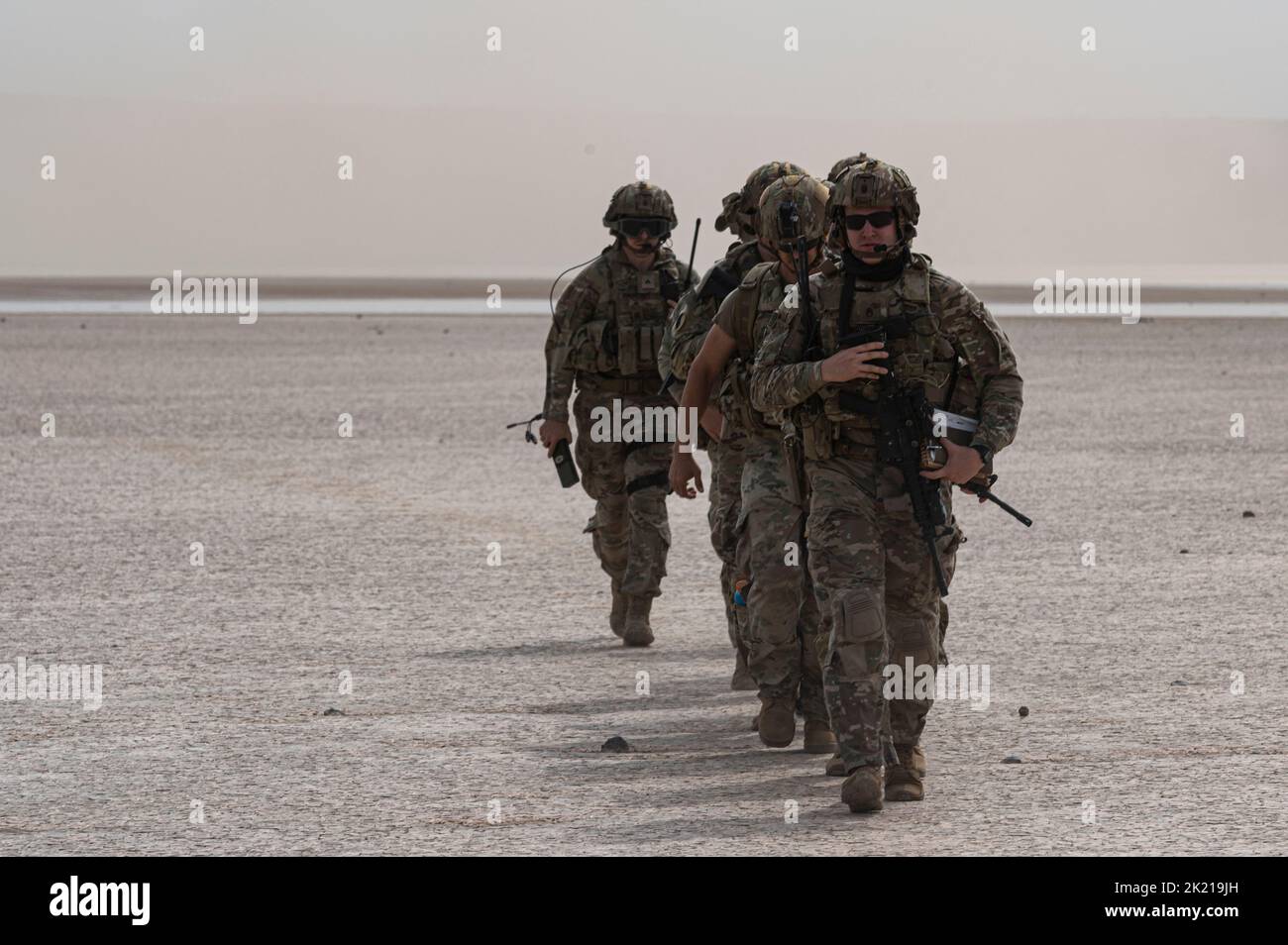 U.S. Army Soldiers assigned to Task Force Red Dragon, Combined Joint ...