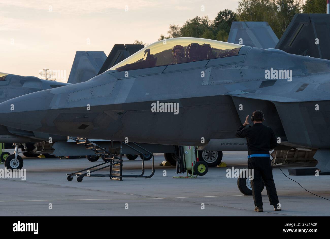 A U.S. Air Force Senior Airman Kyle Tavaska, 90th Expeditionary Fighter ...